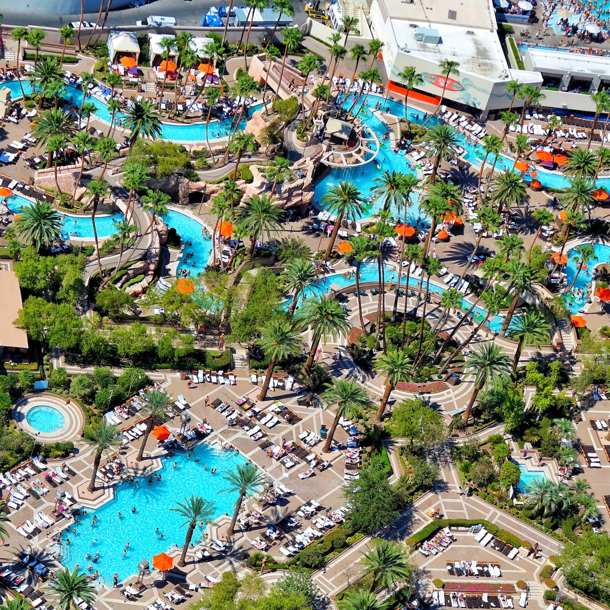 MGM Resorts Kicks Off 2021 Pool Season on March 1 - Danny the Deal Guru