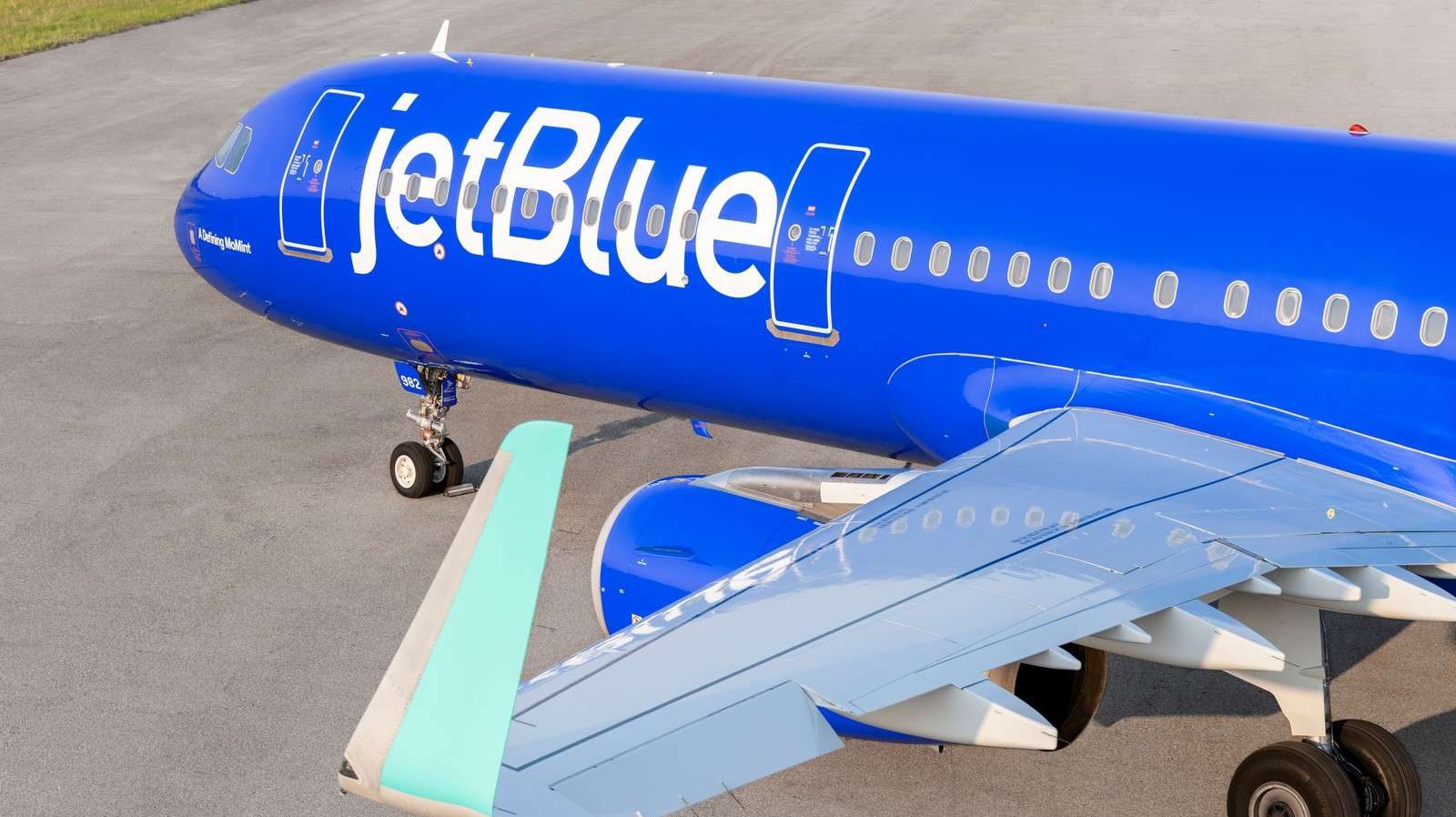 JetBlue Teams Up with Amazon to Offer Faster Free In-Flight Wi-Fi ...